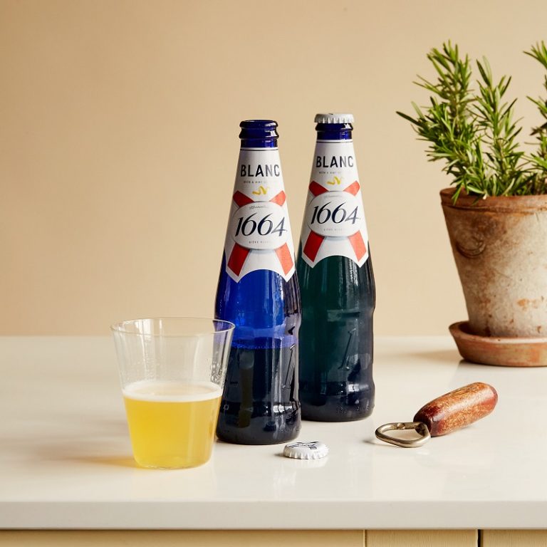 Bia Blanc 1664 - Chai 330ml - Thùng 24 chai | Wine VN