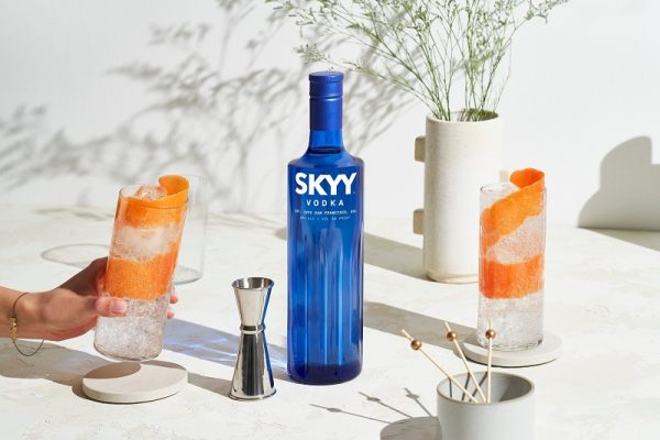 Vodka là gì? Quy trình sản xuất và hạn sử dụng rượu Vodka