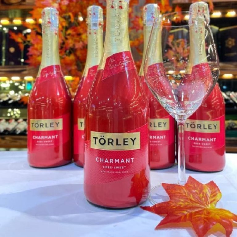 Rượu Torley Charmant Sweet Red Sparkling Wine Chính Hãng