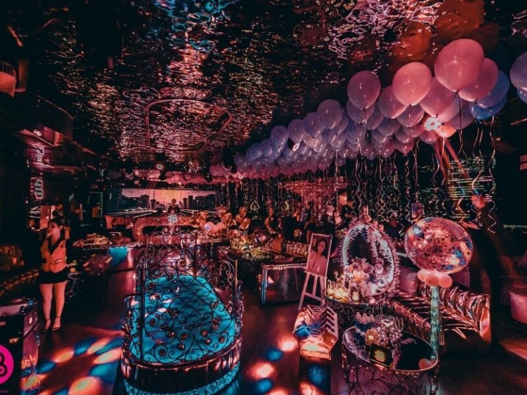 Top 10 quán Lounge Nổi Tiếng, Sang Trọng ở Hà Nội nên thử