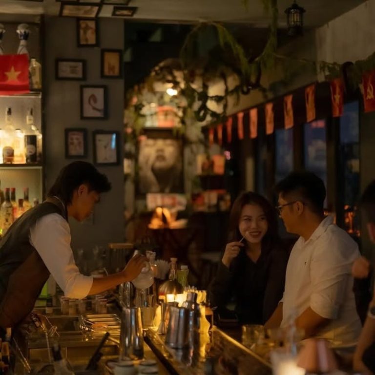 Top 15+ Hidden Bar Sài Gòn nổi tiếng tại quận 1, q3, q7, q10